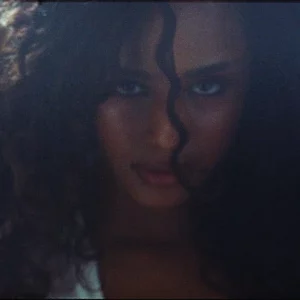 Tyla - IS IT LOVE - Mizikoos